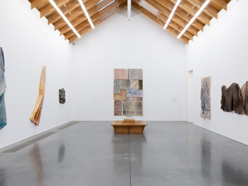Nina Yankowitz: in the out/Out the in | Meer